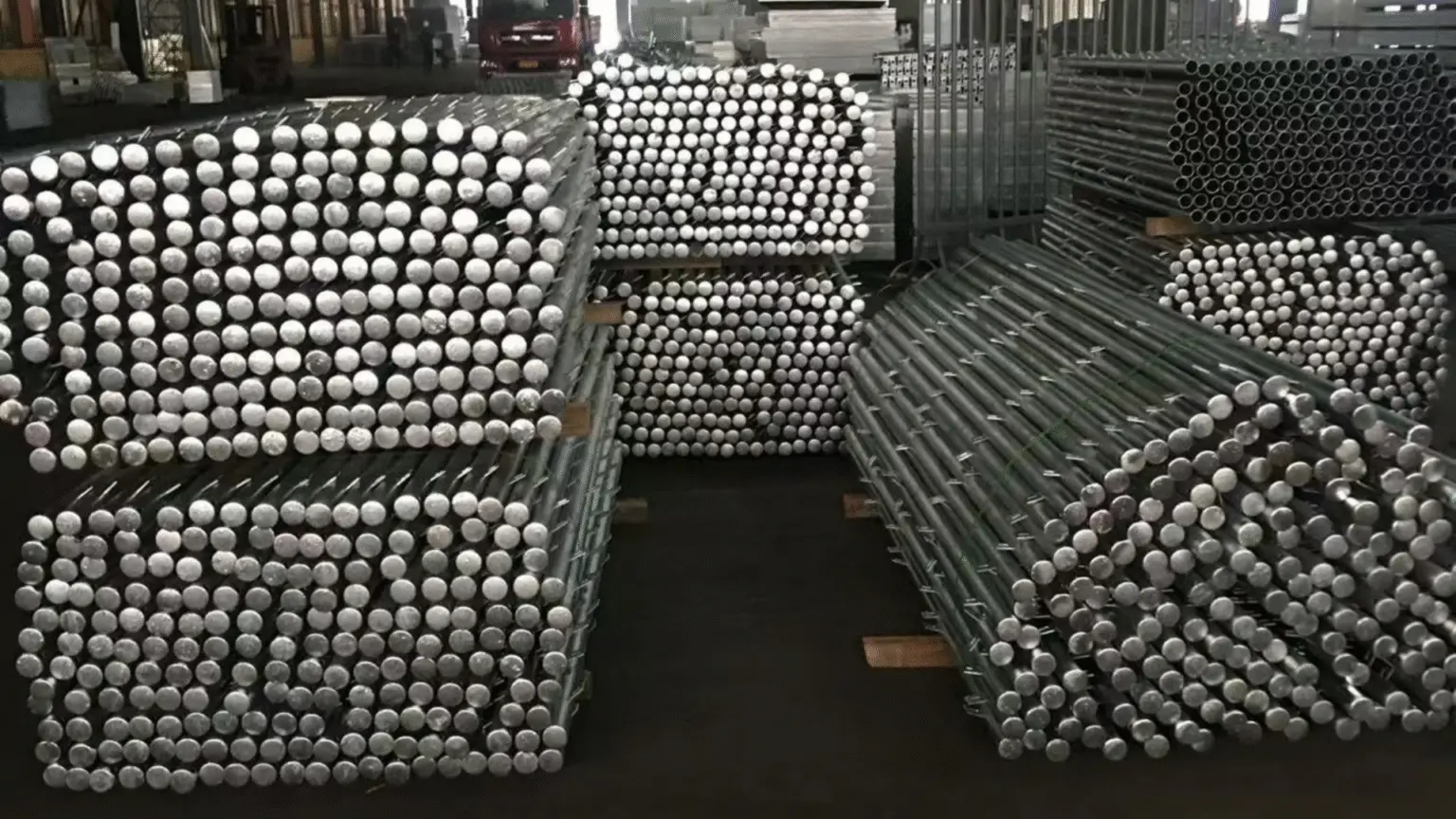 CLY Metal Fence Mesh Galvanized+PVC Coating (Class 2b) & Profiled Posts ...